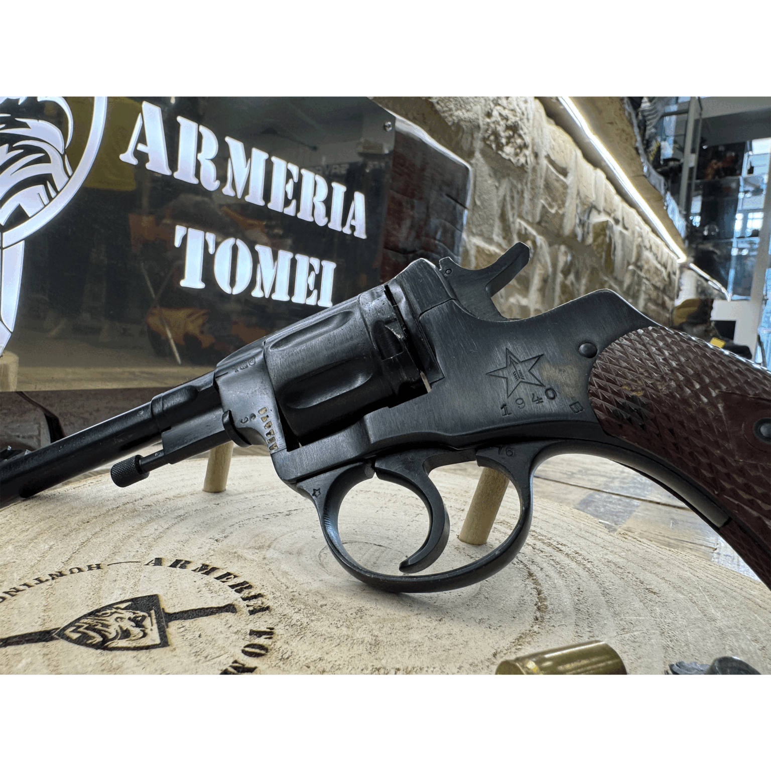USATO – REVOLVER – NAGANT-TULA MOD. 1895 cal. 7,62 Nagant | Armeria Tomei